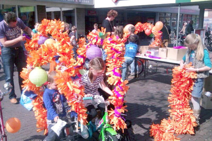 Fiets versieren – IJ.O.V.